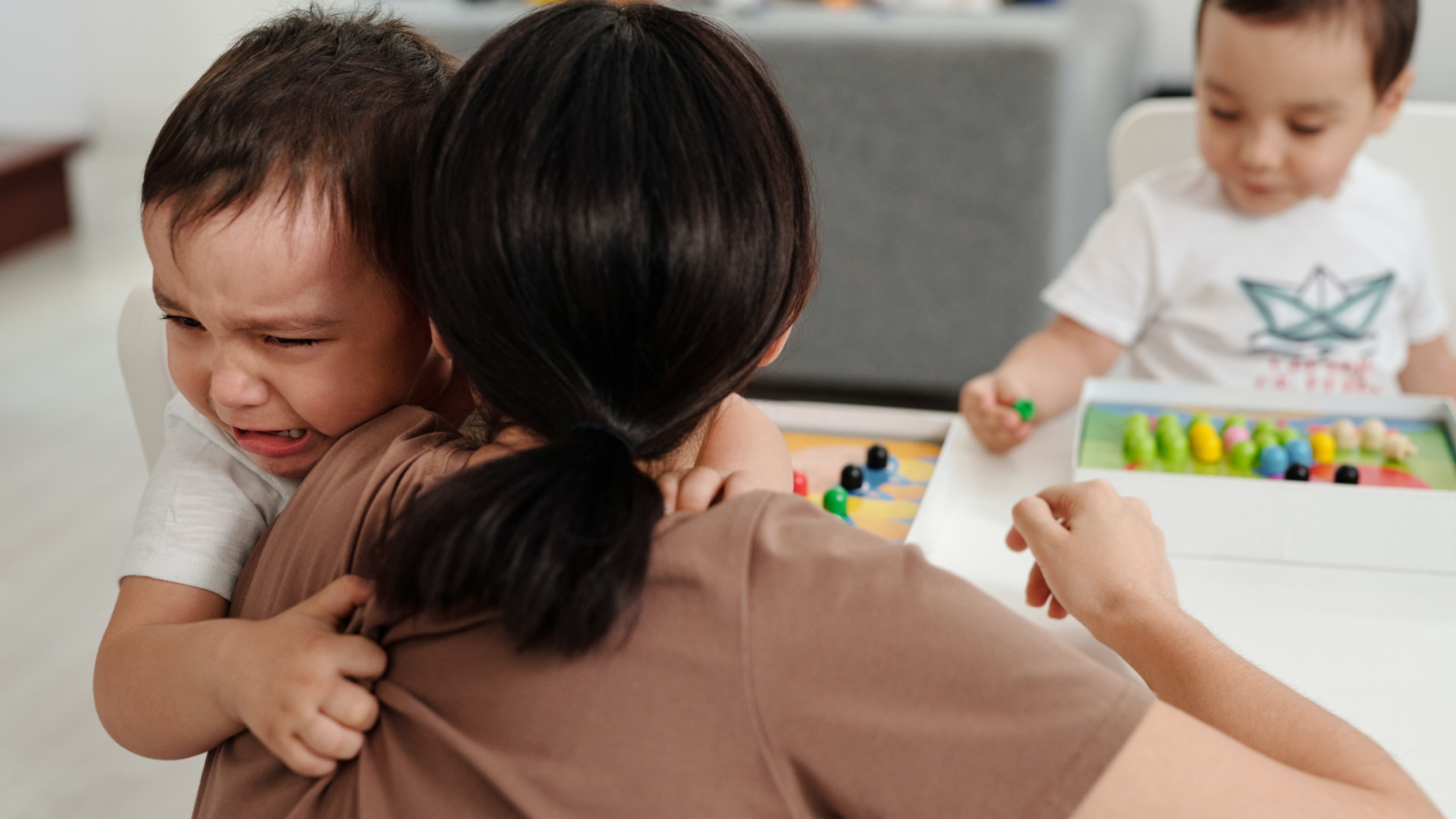 How to Deal with Your Child’s Tantrums Without Losing It: Tips for ...